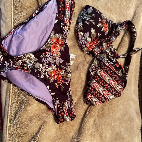 BECCA | Swim | Becca Bikini Purple With Floral Print In Great Condition ...